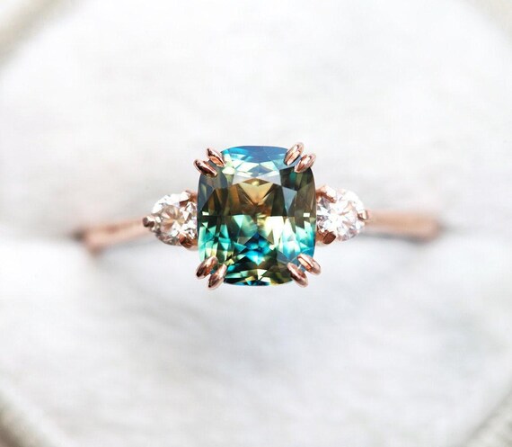 Bi Color Sapphire Ring Sapphire Cushion Ring Three Stone Diamond Ring Unique Sapphire Engagement Ring Etsy Sweden