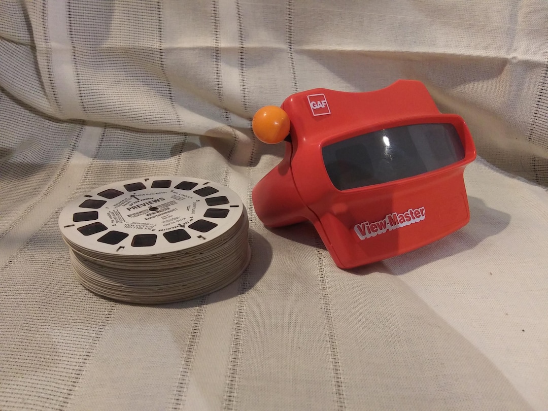 Vintage Red Viewmaster Toy With Large Selection of 34 Reels. 6 Million Dollar Man,cinderella ...