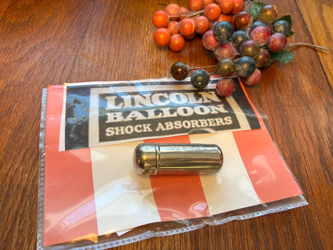 1920’s Lincoln Balloon Shock Absorber Mini Advertising Sewing Kit in ...
