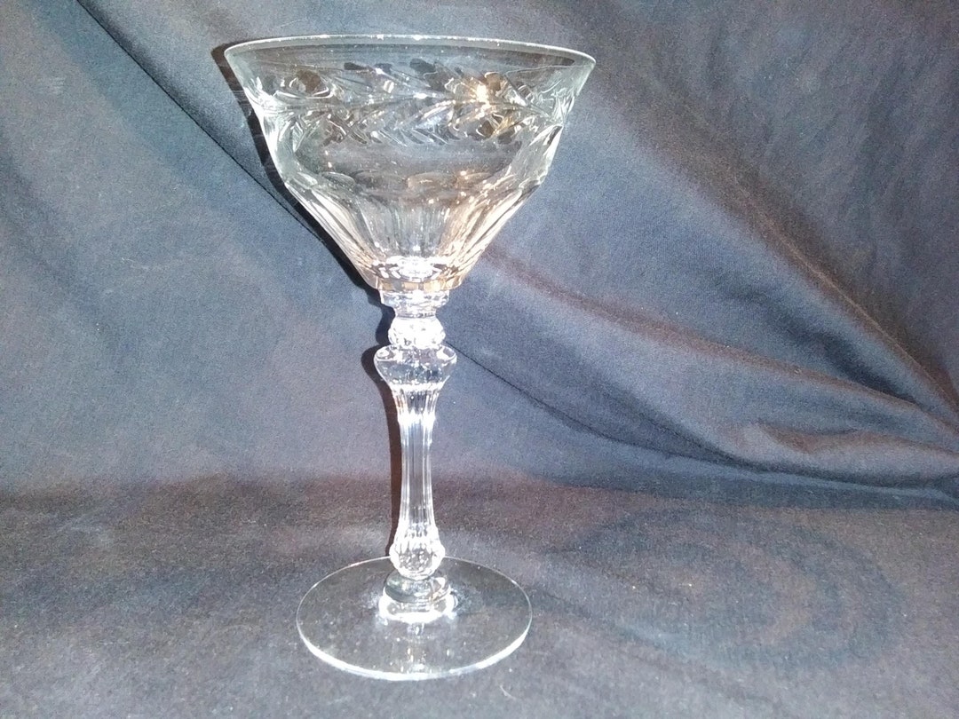 Beautiful Single Tiffin Franciscan Laurel Pattern Tall Stem Wine Glass ...