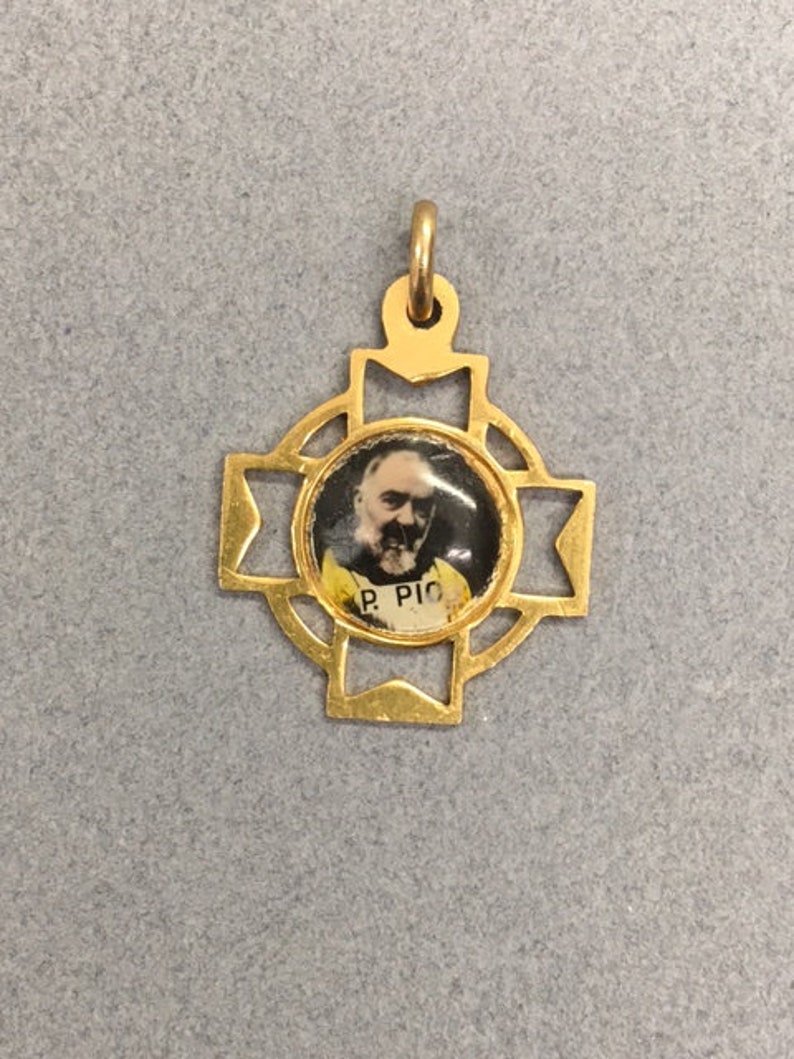 Padre Pio Medal Gold Saint Pio Pietrelcina Pendant Friar - Etsy
