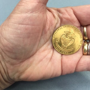 St John Divine Cathedral Coin Gold Plated Token Souvenir Pilgrimage ...