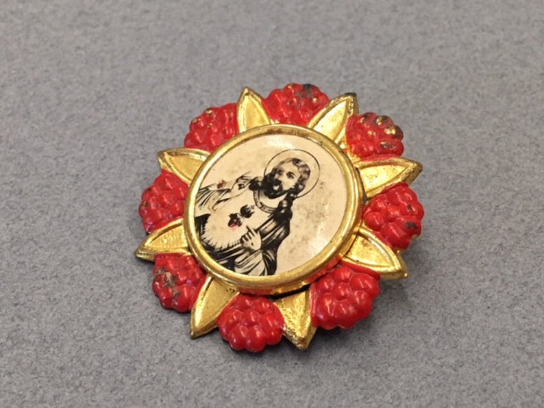 Sacred Heart Christ Brooch CZECHO Red Czechoslovakian Jesus - Etsy