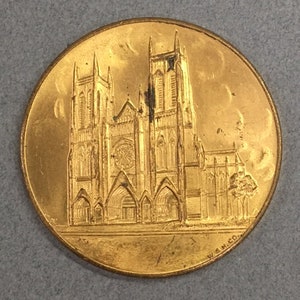 St John Divine Cathedral Coin Gold Plated Token Souvenir Pilgrimage ...