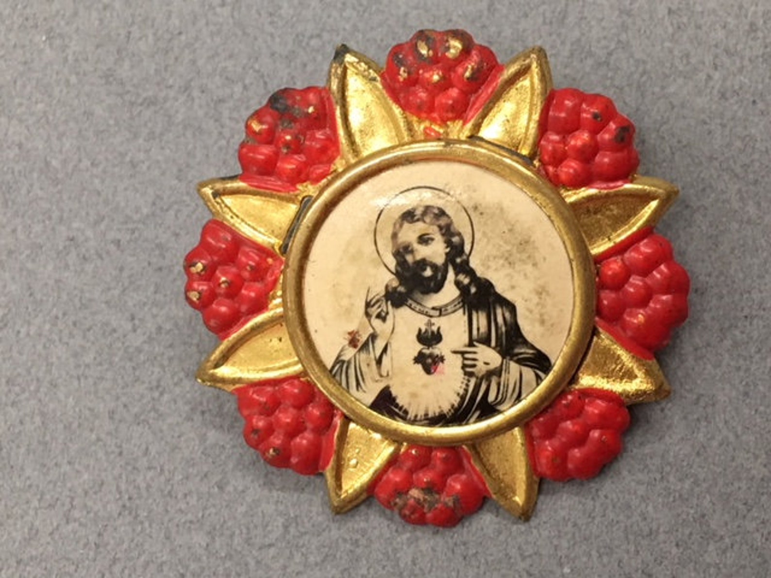 Sacred Heart Christ Brooch CZECHO Red Czechoslovakian Jesus | Etsy