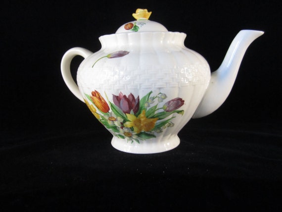 Vintage Ambassador Ware Teapot. | Etsy