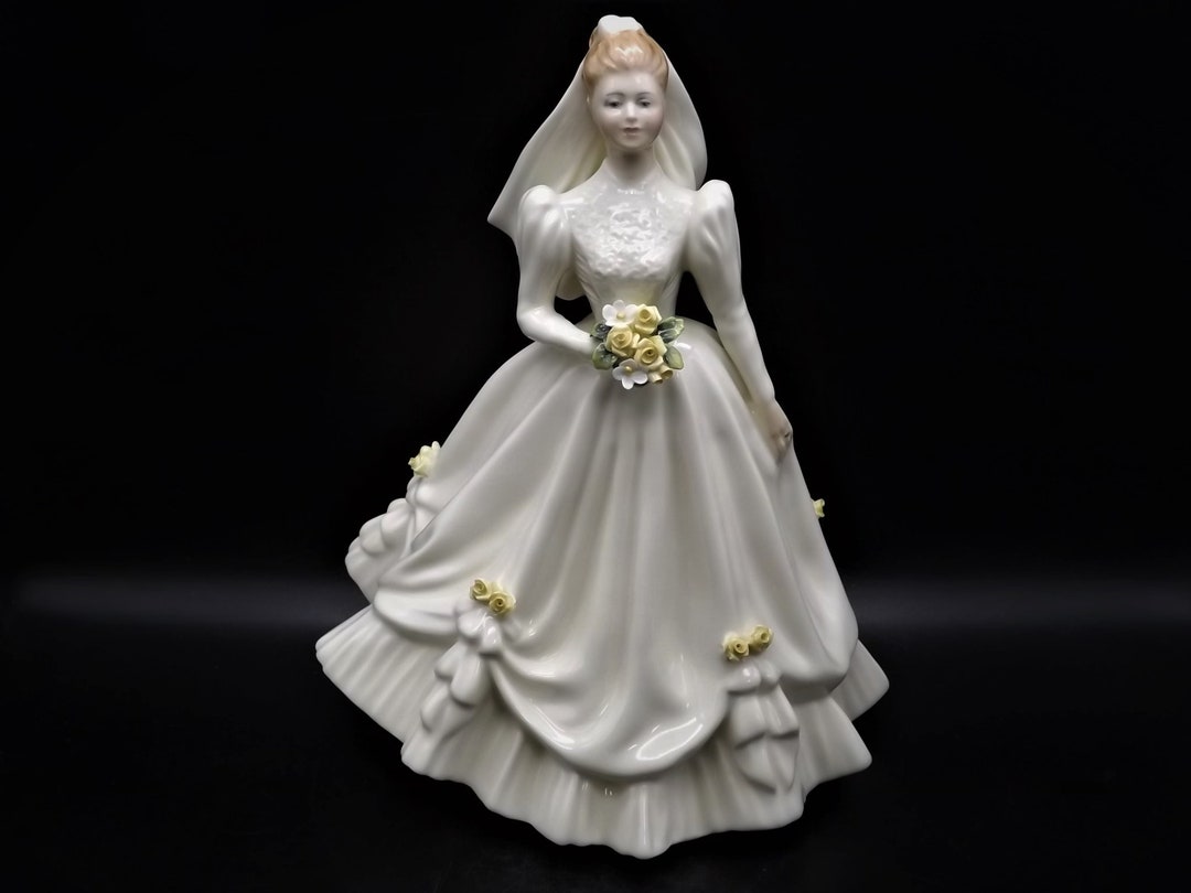 Vintage 1990 Royal Doulton "bride Ivory" Figurine HN 3285 . Excellent ...