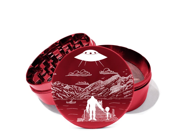 Bigfoot and Alien, UFO Metal Grinder Herb With Catcher Set, 4 Piece ...