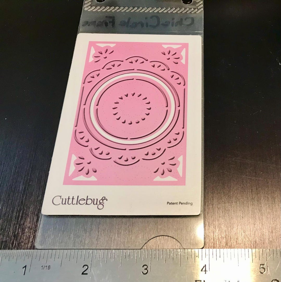 Cuttlebug Cut and Embossing Plus Chic Circle Frame Folder. - Etsy