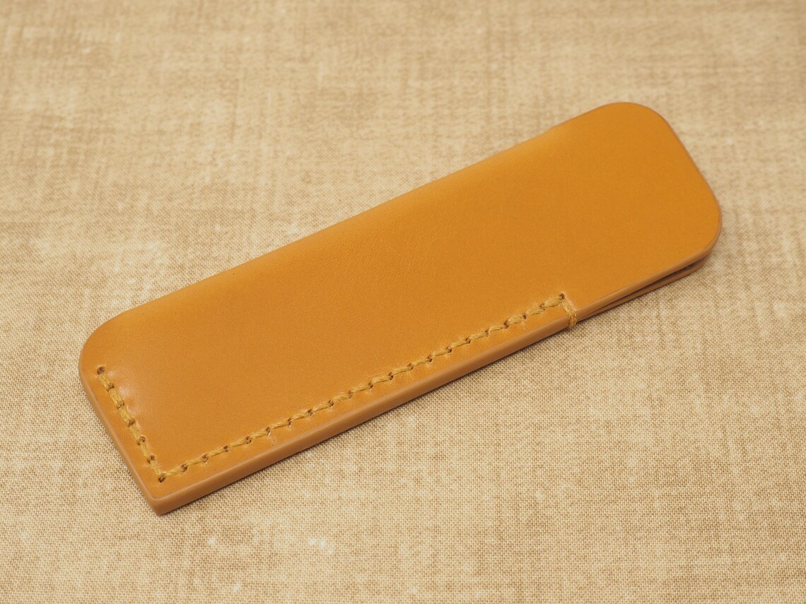 Handmade Gentleman's Pocket Comb Leather Case for KENT OT - Etsy