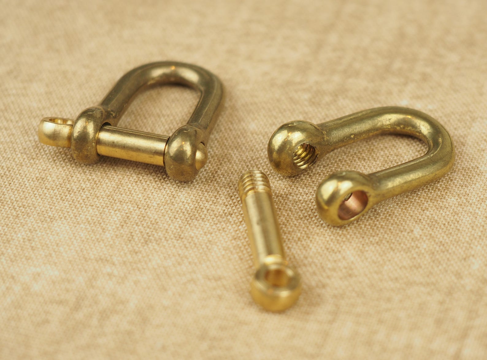 Japanese Small Shackle for Keys / Wallet Chains Solid Raw - Etsy UK