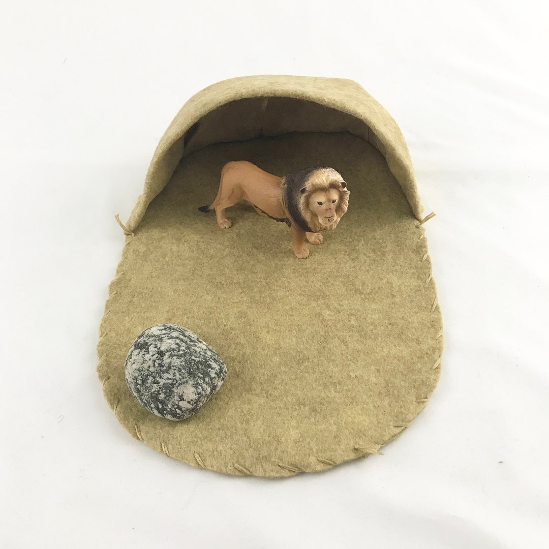 Cave Playscape Play Mat Woodland Camping Forest Pretend Play Unisex ...