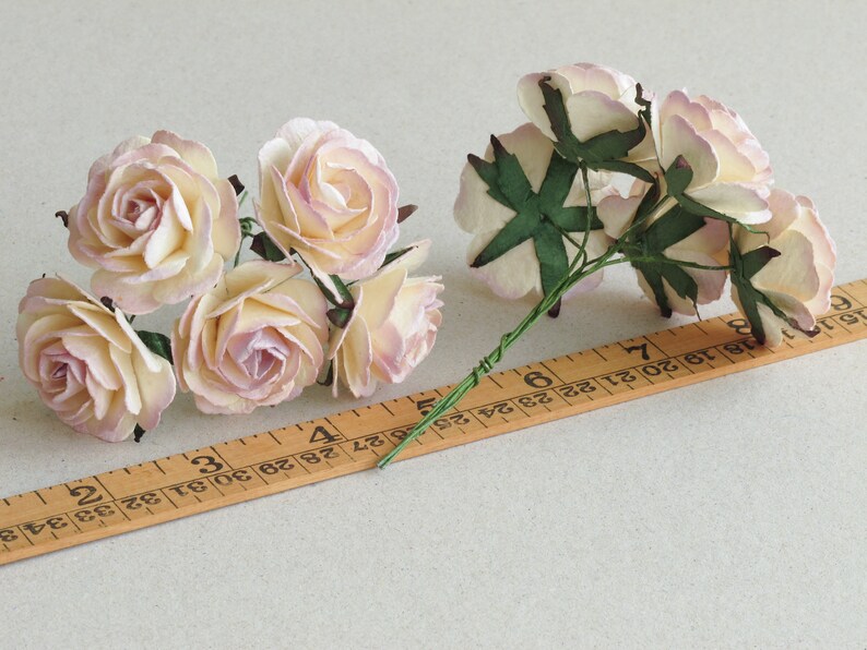 35mm Dusty Purple Paper Roses With Ombre Effect 5pcs Large | Etsy