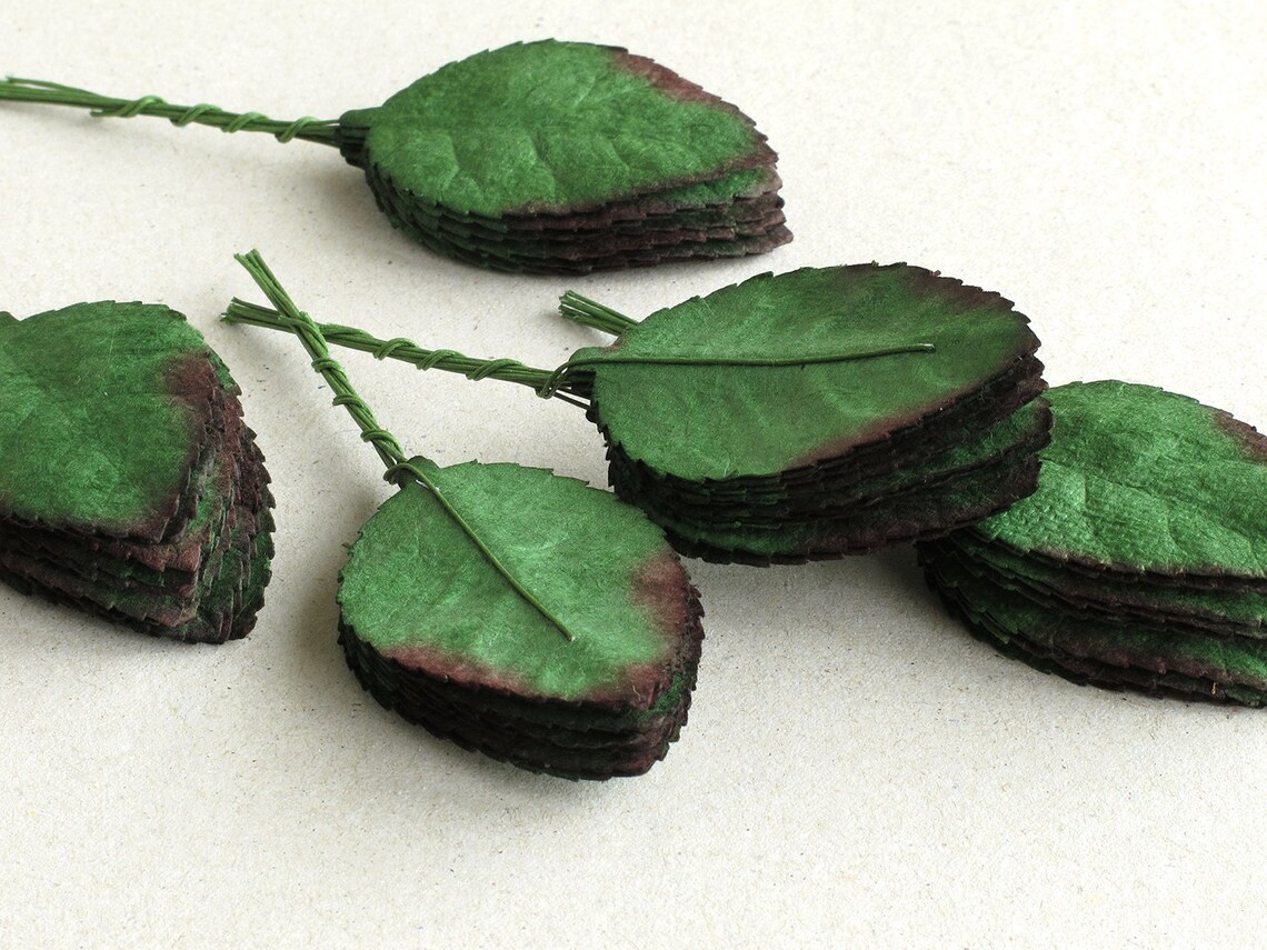 20 Large Dark Green Paper Leaves with Wire Stems Life-size | Etsy