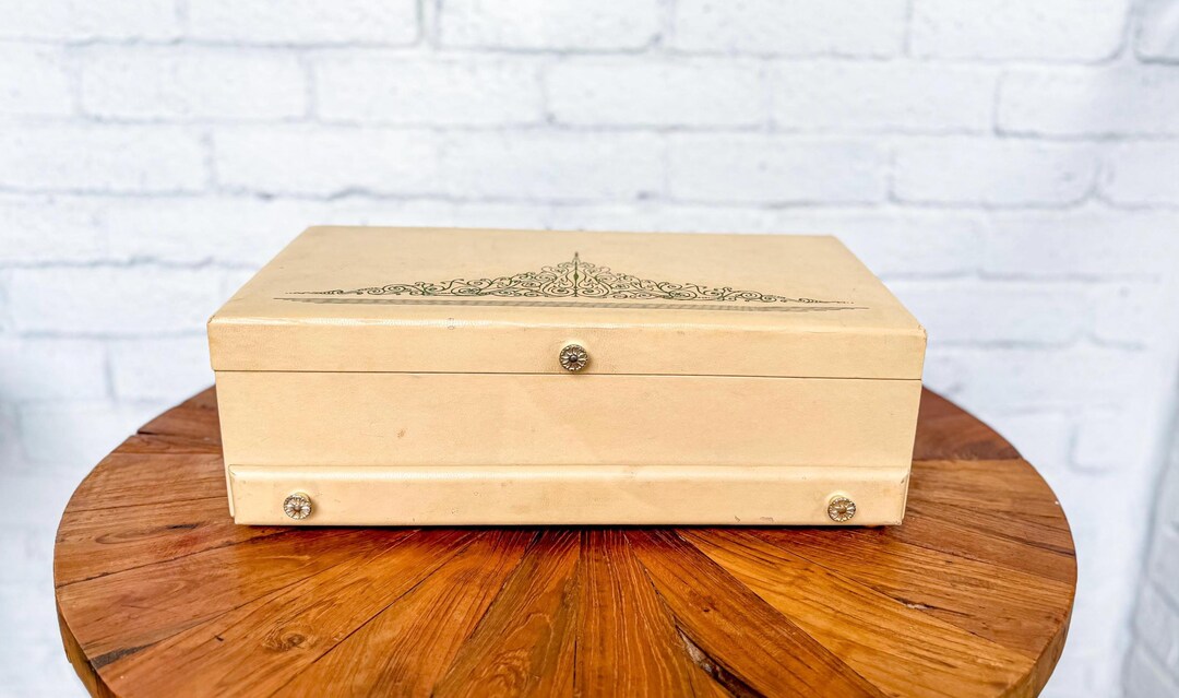 Vintage Mid-20th Century Lady Buxton Jewelry Box - Etsy