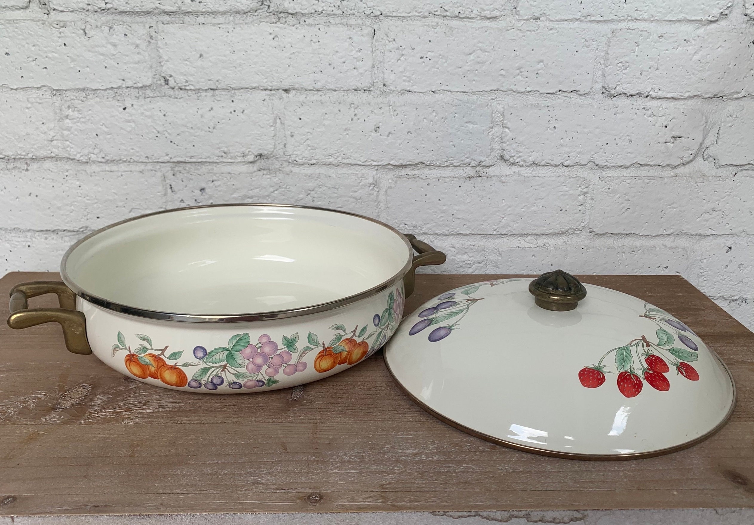 Vintage Fruit Pattern Enamelware Cooking Pot / Pan With Lid - Etsy