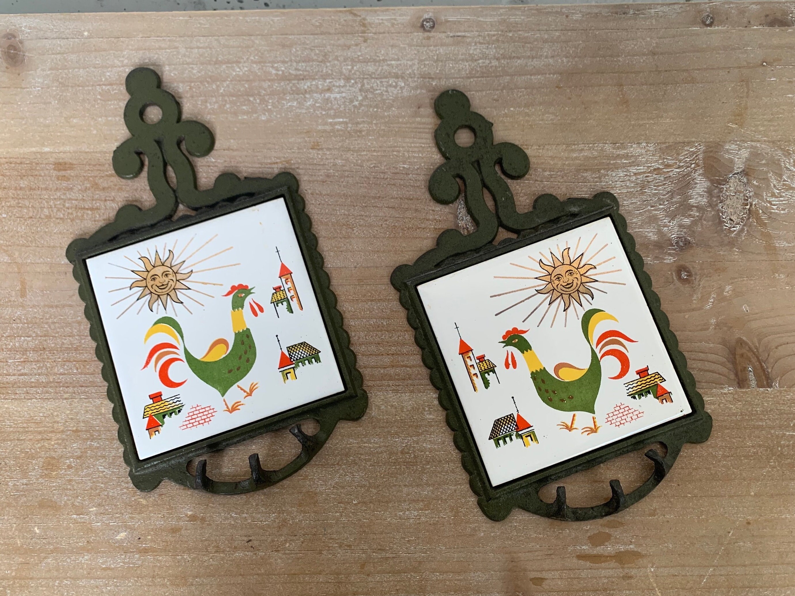 Set of 2 Vintage Cast Iron Rooster Tile Trivets, Wall Hangings - Etsy