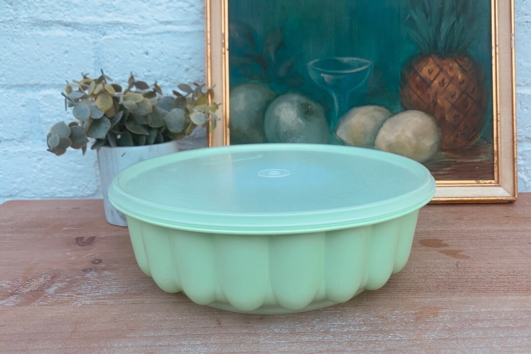 Vintage Tupperware Green Jel-ring Jello Mold - Etsy
