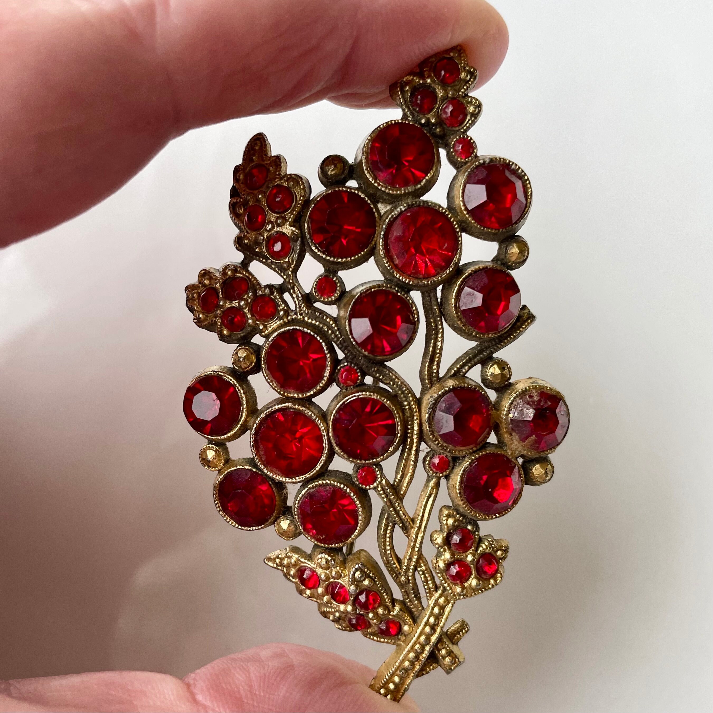 Vintage Little Nemo Gold Tone Red Rhinestone Flower Brooch, Holiday Pin ...