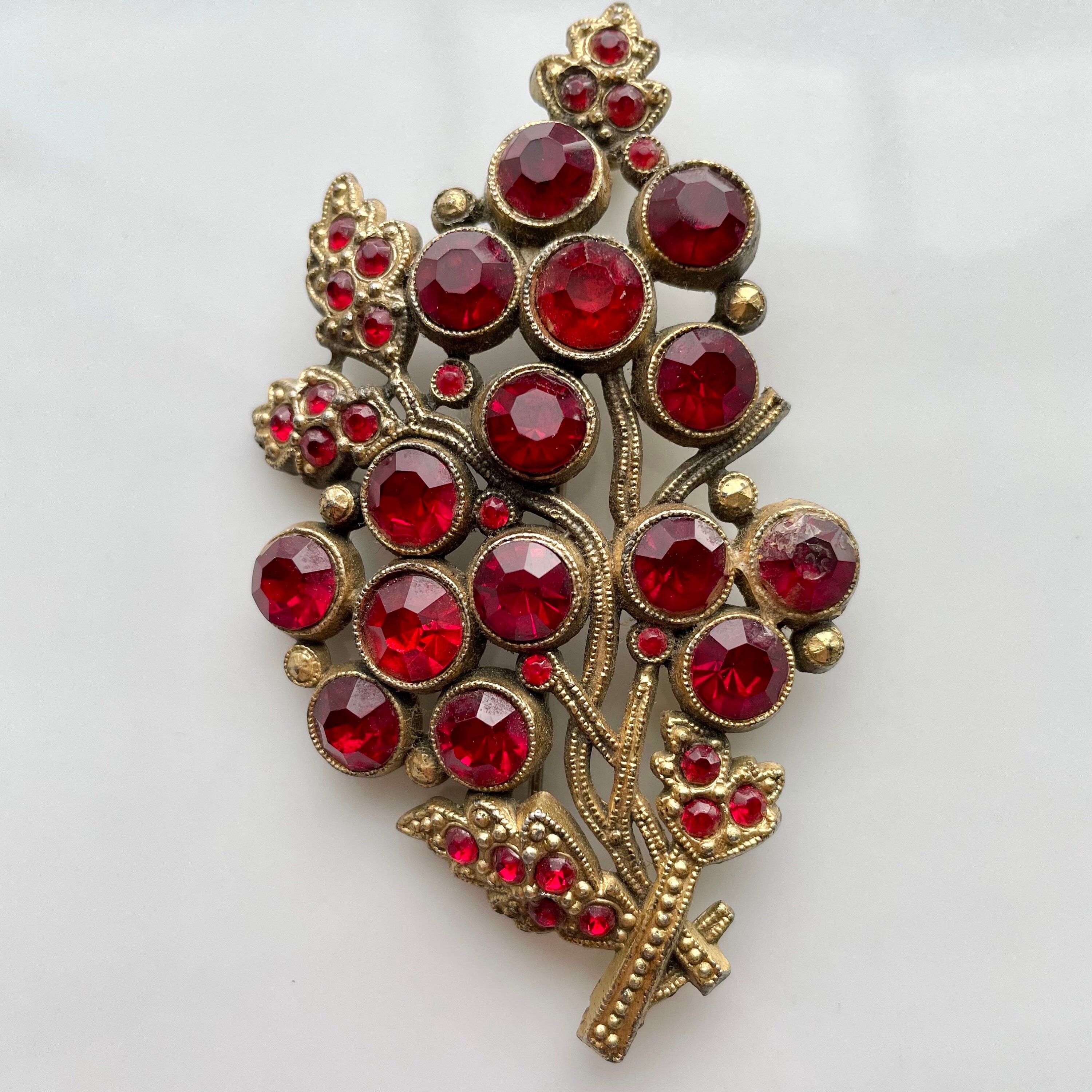 Vintage Little Nemo Gold Tone Red Rhinestone Flower Brooch, Holiday Pin ...