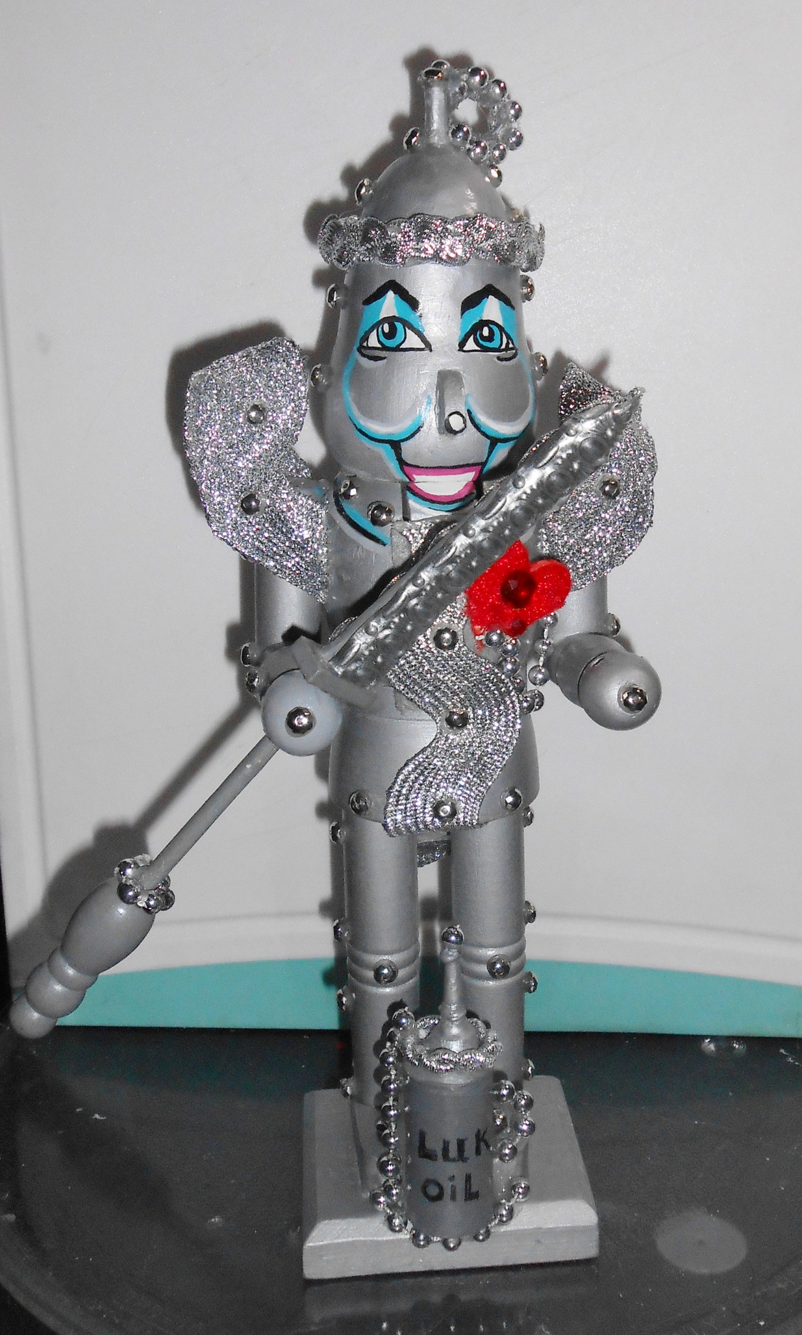 The Mighty Tin Man Wooden Nutcracker From the Wizard of Oz With A Sword ...
