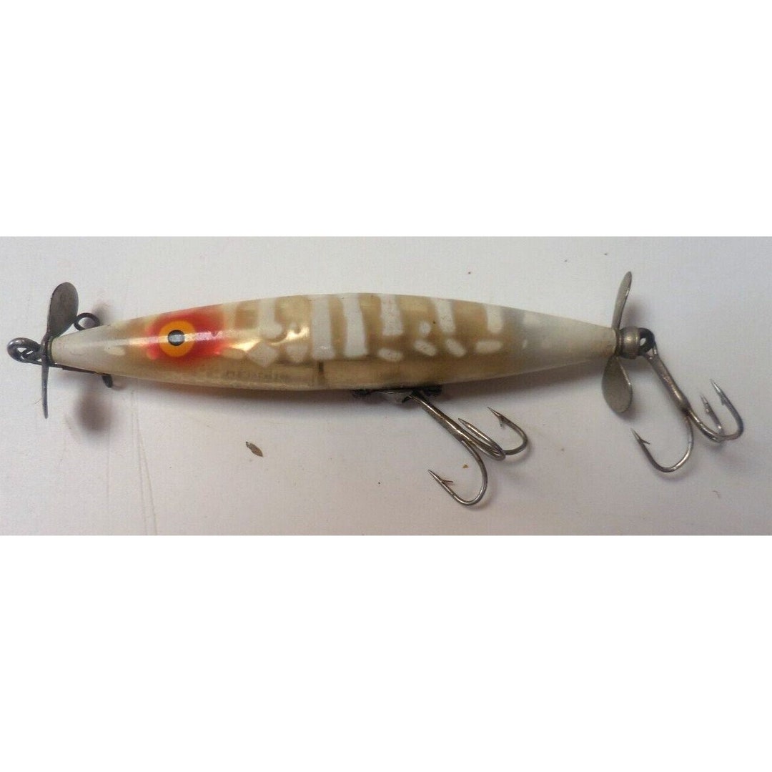 Vintage HEDDON FLYING FLUTTER Spinner Fishing Lure Antique Tackle Box ...