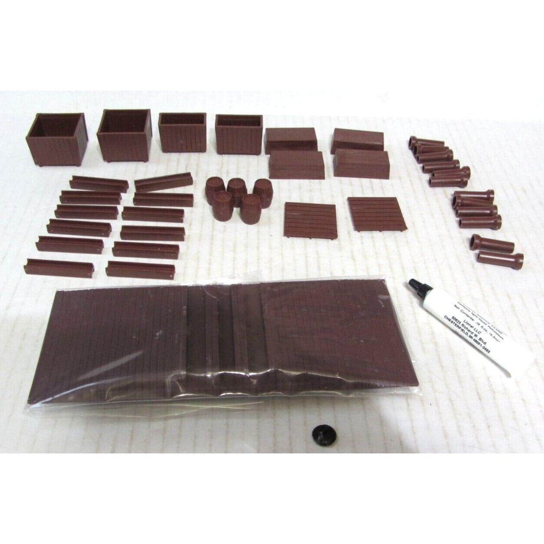 LIONEL Model Railroad Train Accessories Barrels Crates Misc Lot - Etsy