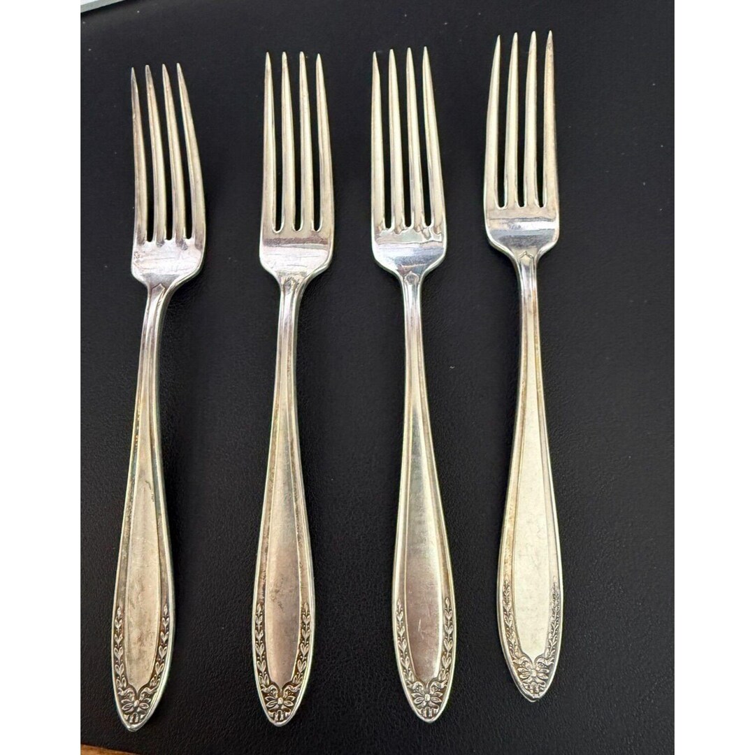 4 Oneida Community Par Plate Bridal Wreath 1915 6 7/8" Flat Handle ...