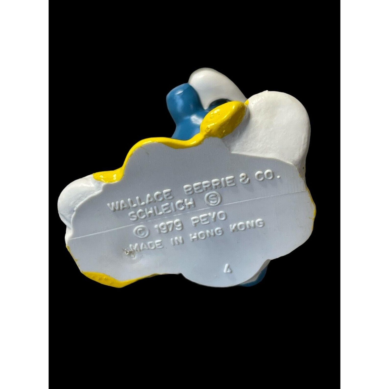 Smurf Tailor Smurf Sewing Thread Needle Sweater 1979 Schleich Wallace ...