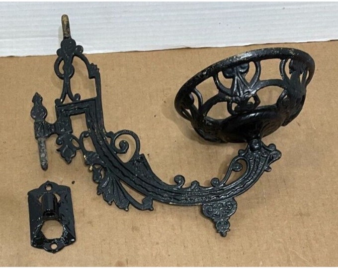 Antique Train Car Cast Iron Wall Mount for Oil Lamp W/bracket - Etsy