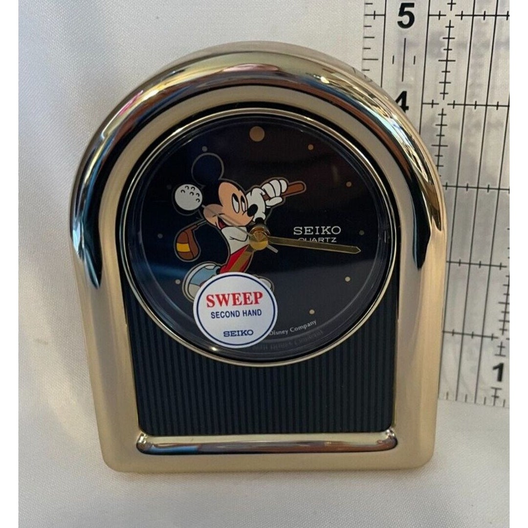 Vtg Walt Disney Golf Mickey Mouse SEIKO Quartz Clock Sweep Hand Tested ...