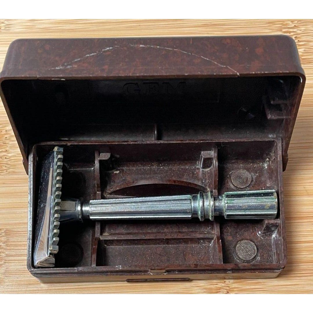 Vintage GEM MICROMATIC - Single Edge Razor - W/bakelite Case - Etsy