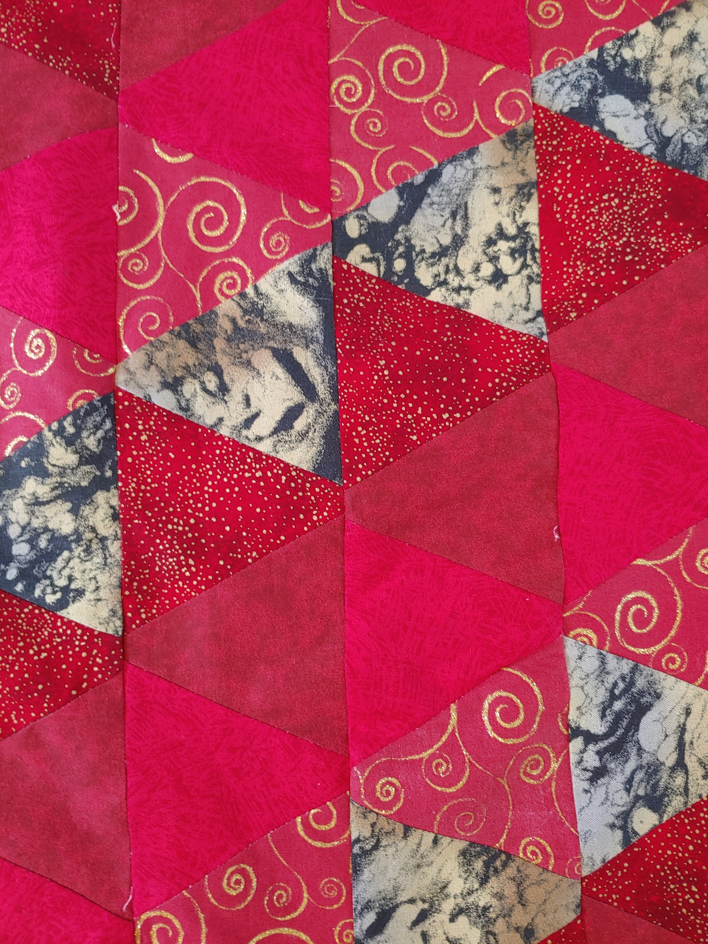 Red Triforce Quilt - Etsy