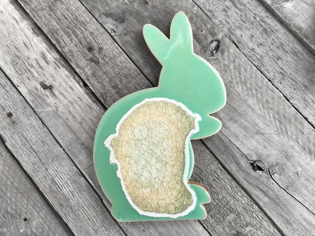 BUNNY GEODE CRACKLE Trivet: Custom Bunny Trivet, Rabbit Trivet, Easter ...