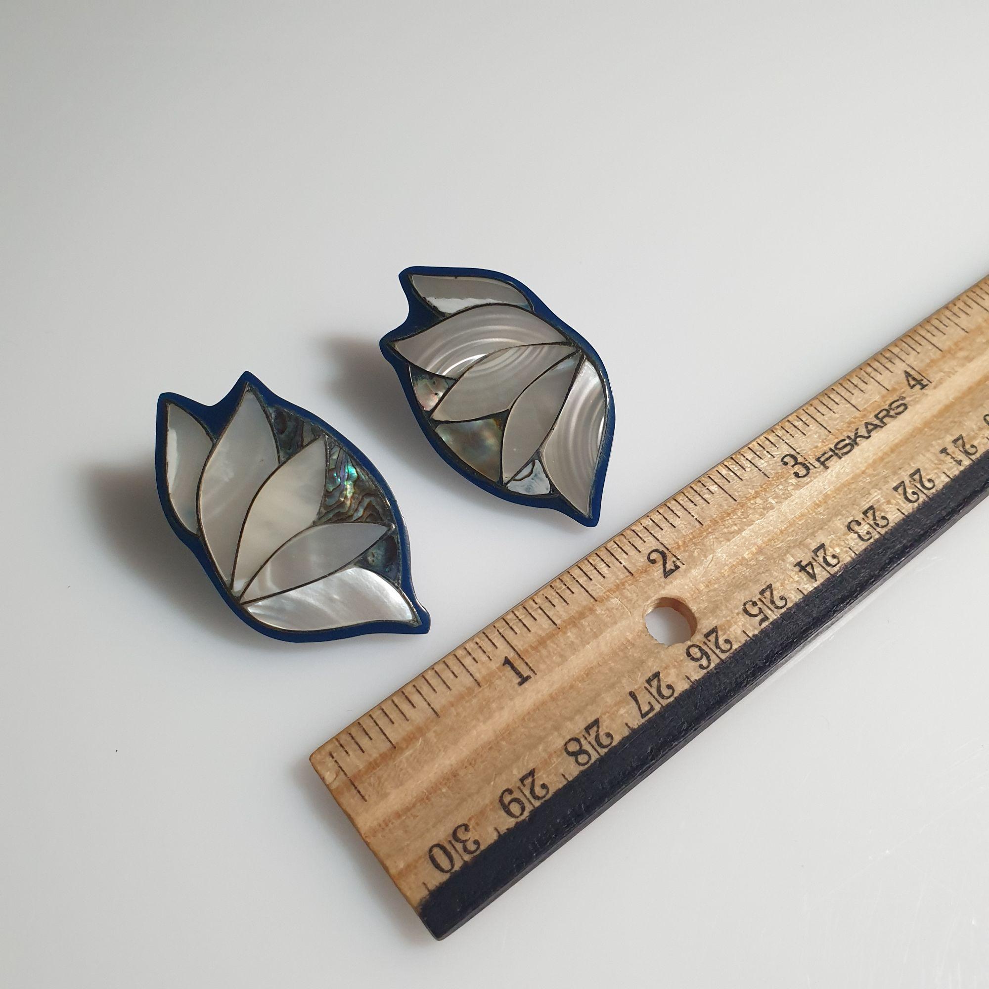 Lotus Leaf Shaped Mother of Pearl Abalone Inlay Post Earrings Acrylic ...