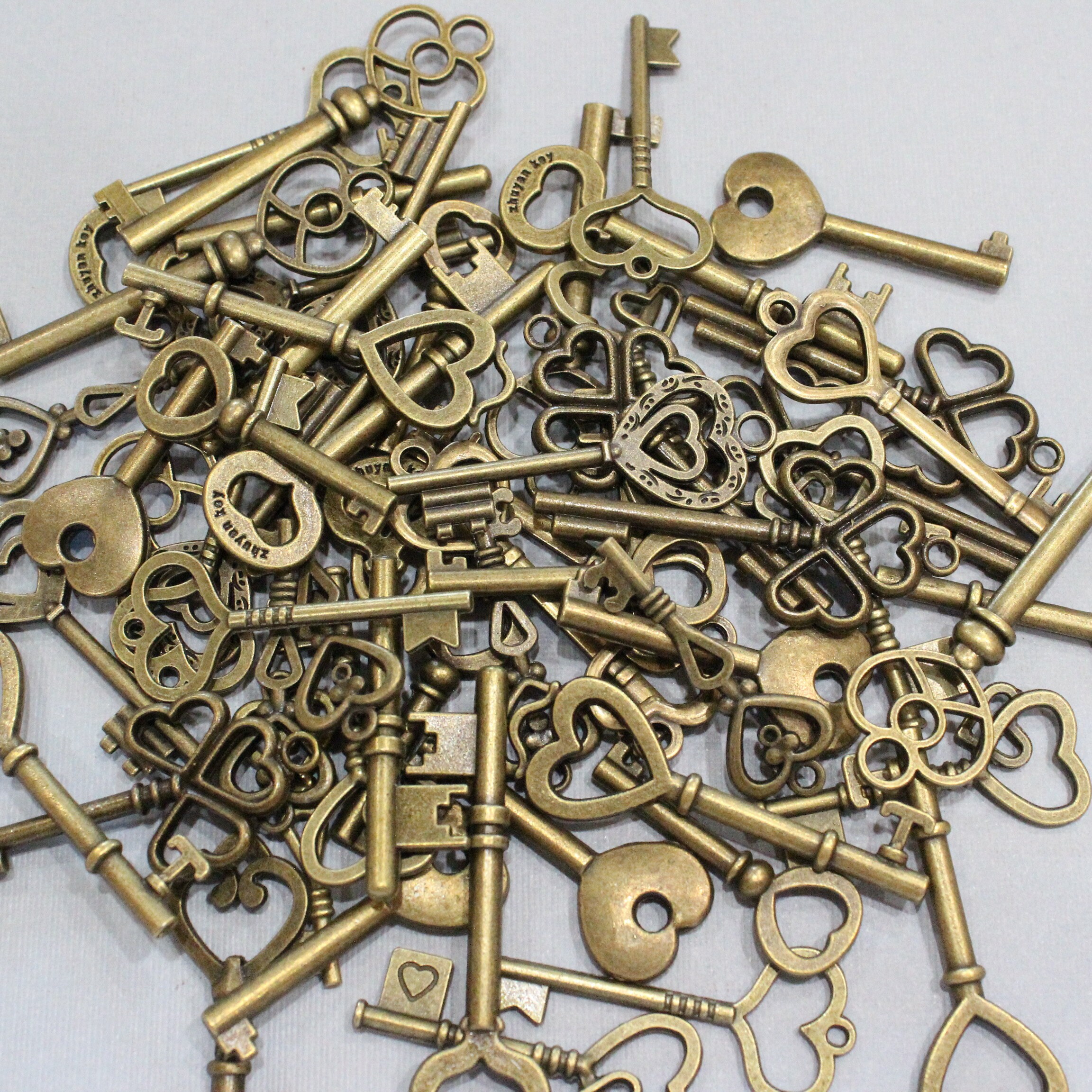 8 Oz 1/2 Pound Heart Skeleton Keys Mix Antique Brass Wholesale Wedding ...