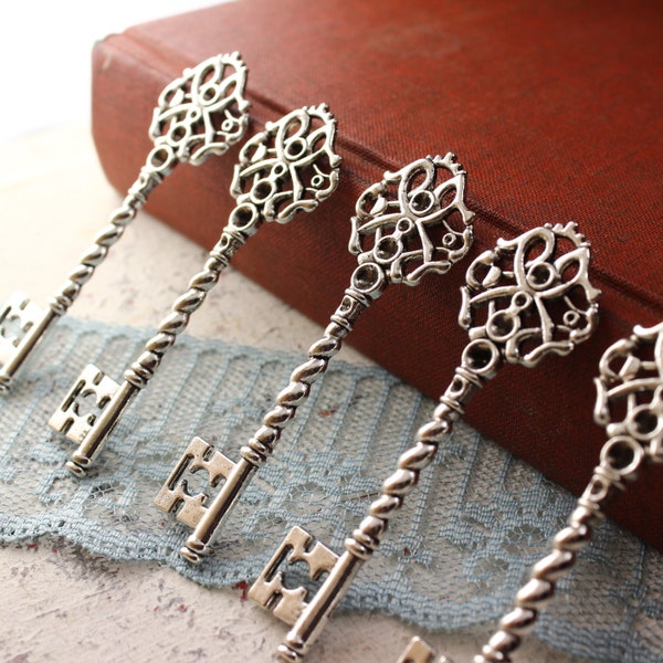 Large Decorative Skeleton Keys - Etsy