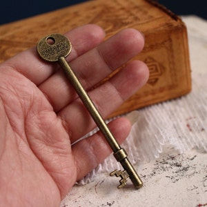 10 Extra Large Skeleton Key Giant 3.55'' Double Sided Antique Brass ...