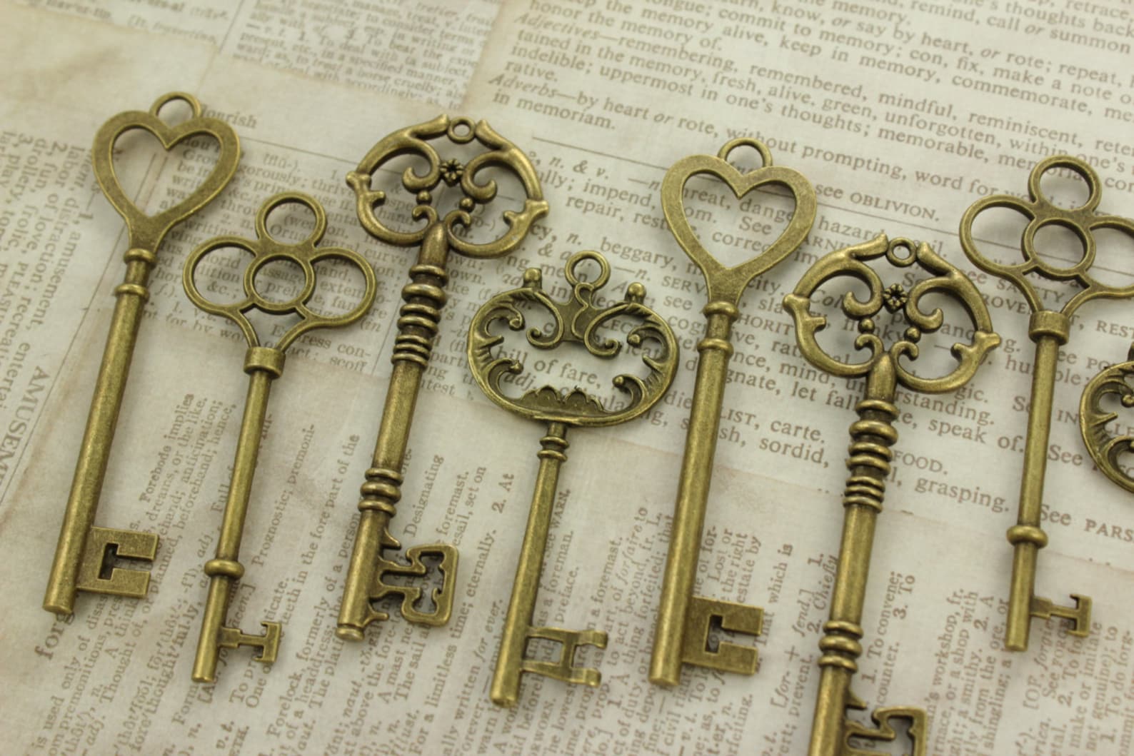 12 Large Skeleton Key Collection Antiqued Brass Double Sided - Etsy