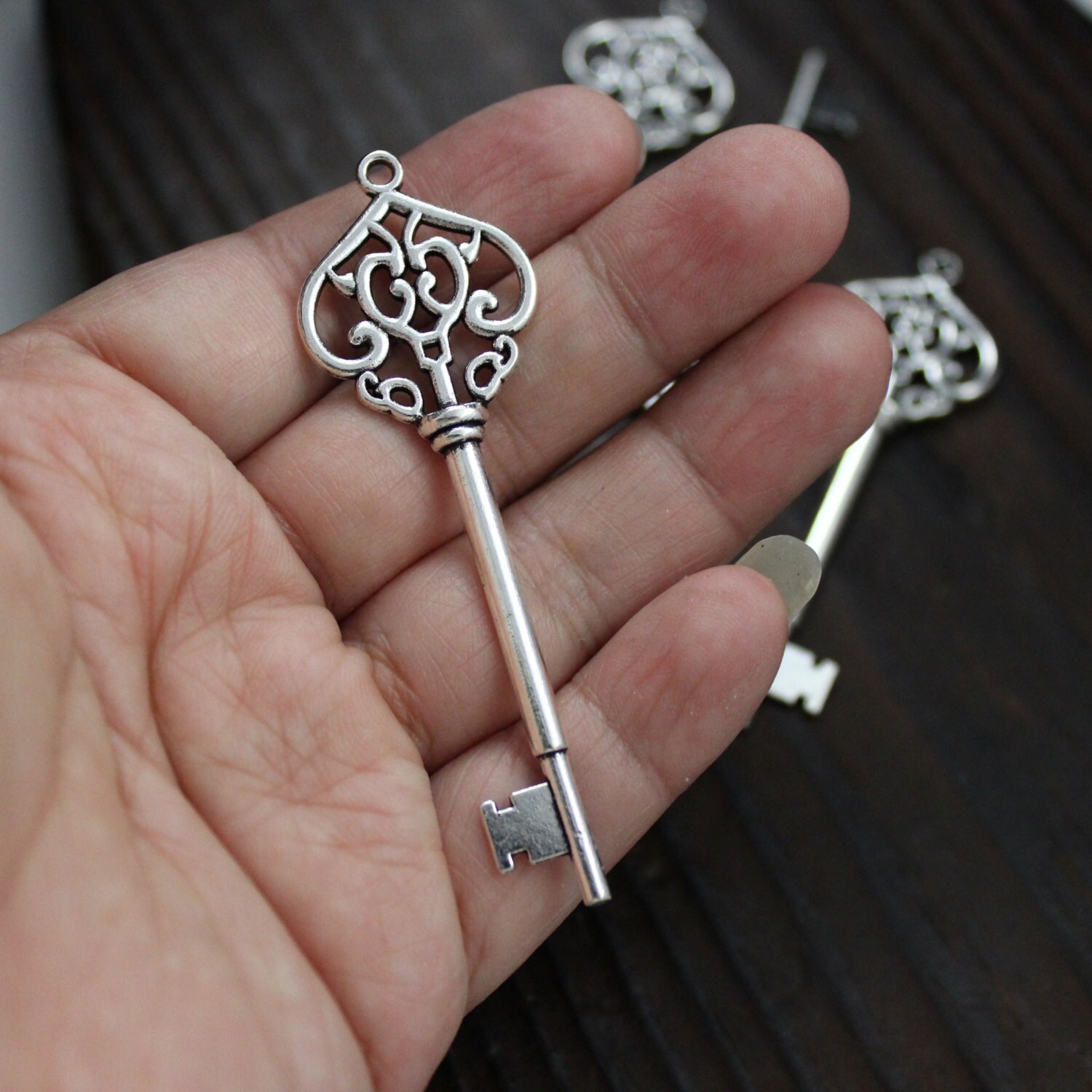 Large Skeleton Keys Double Sided Antique Silver Steampunk Supplies ...
