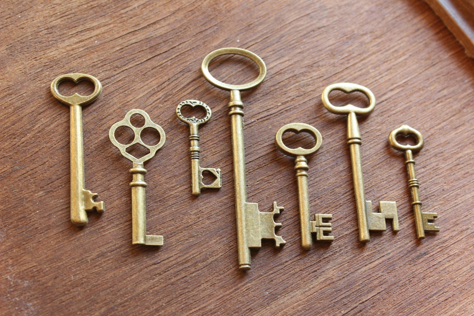28 Vintage Old Look Master Keys Collection Antiqued Brass - Etsy