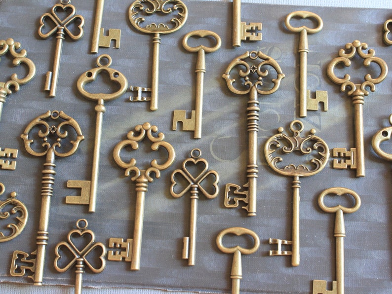 50 Vintage Style Skeleton Key Collection Antiqued Bronze Alice - Etsy