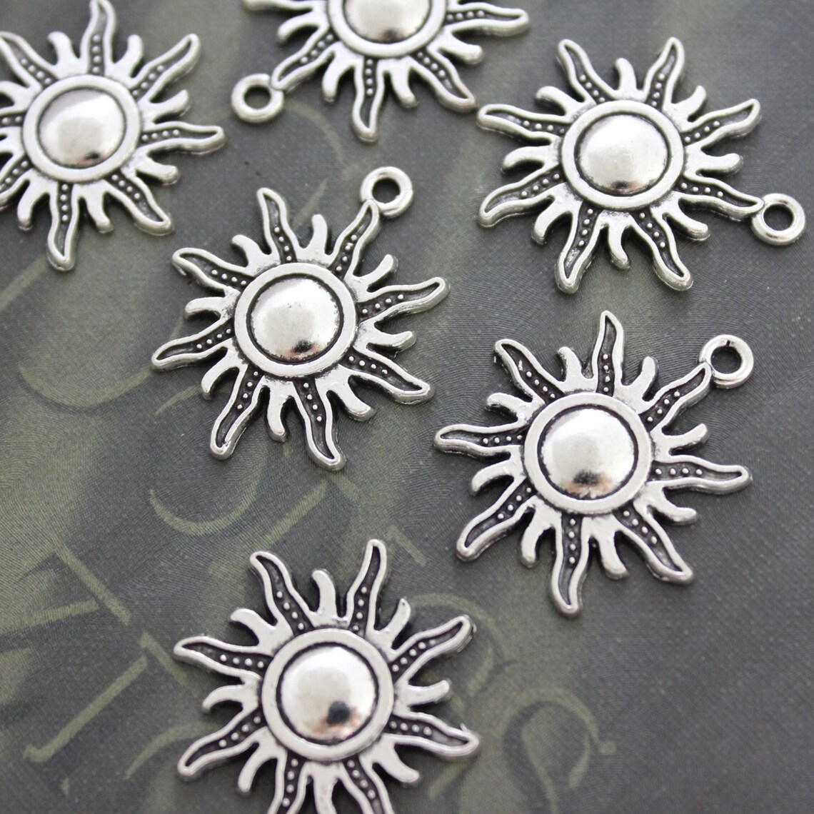 10PCS 26x24mm Antique Silver Sun Charm Sun Pendant | Etsy