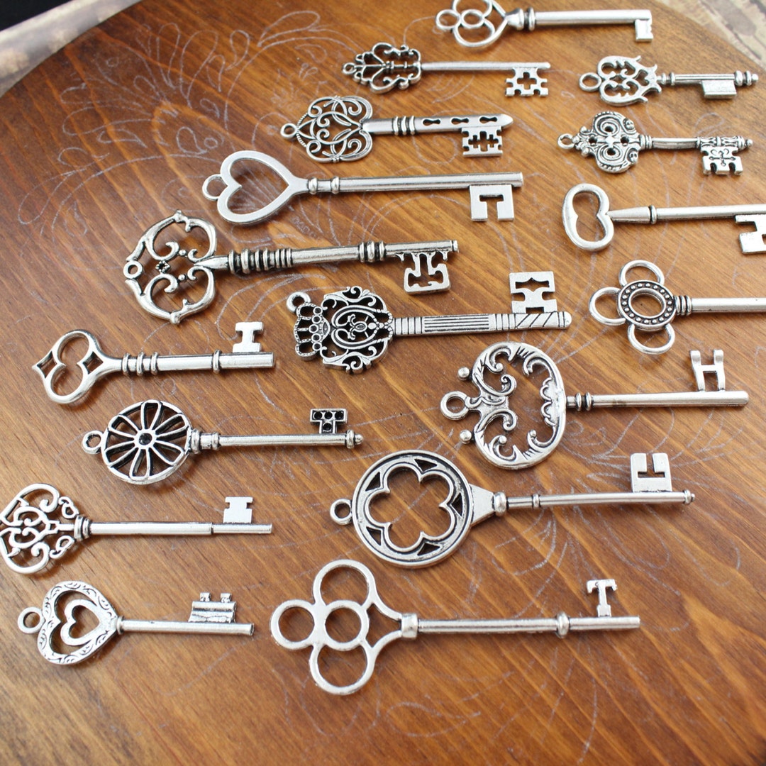 2''-3'' Long Antiqued Silver Skeleton Key Collection Double Sized 34 ...