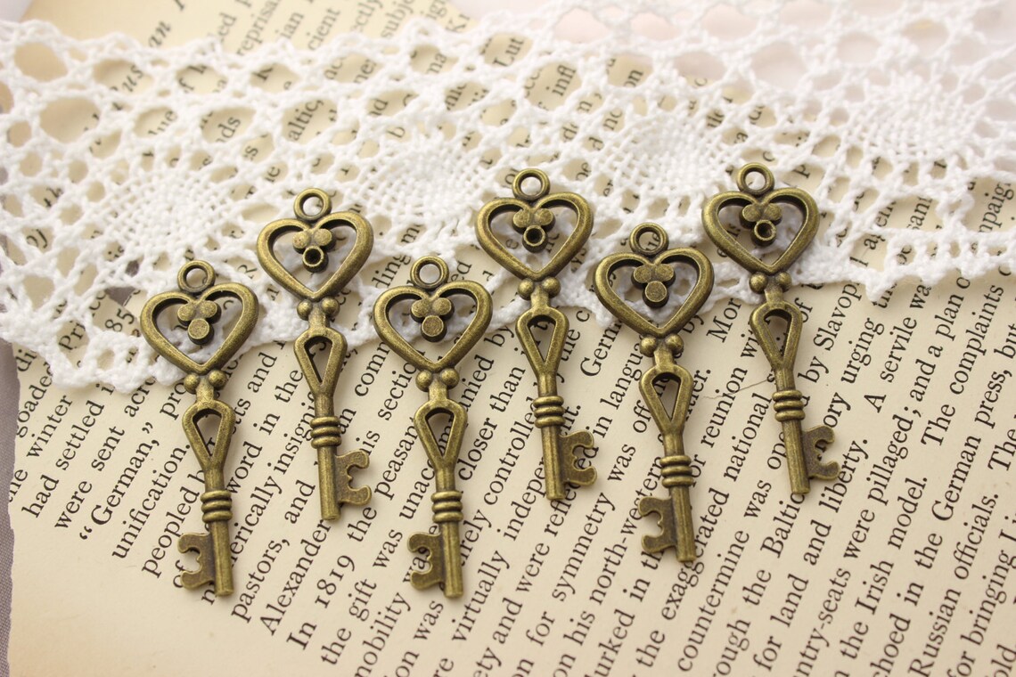 50 Heart Keys Double Sided Antique Brass Steampunk Supplies - Etsy
