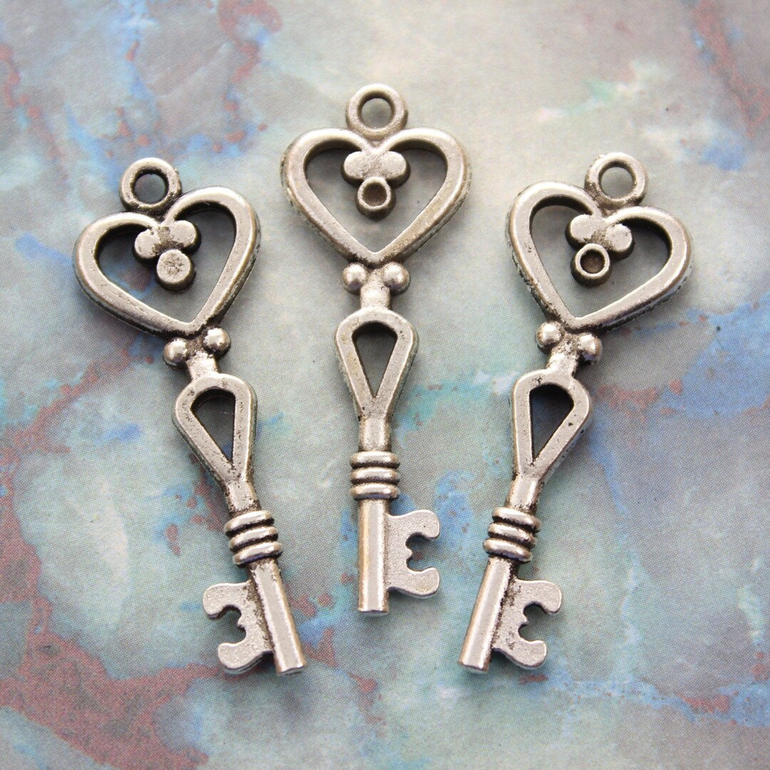 50 Heart Keys Double Sided Antique Silver Steampunk Supplies Wedding ...