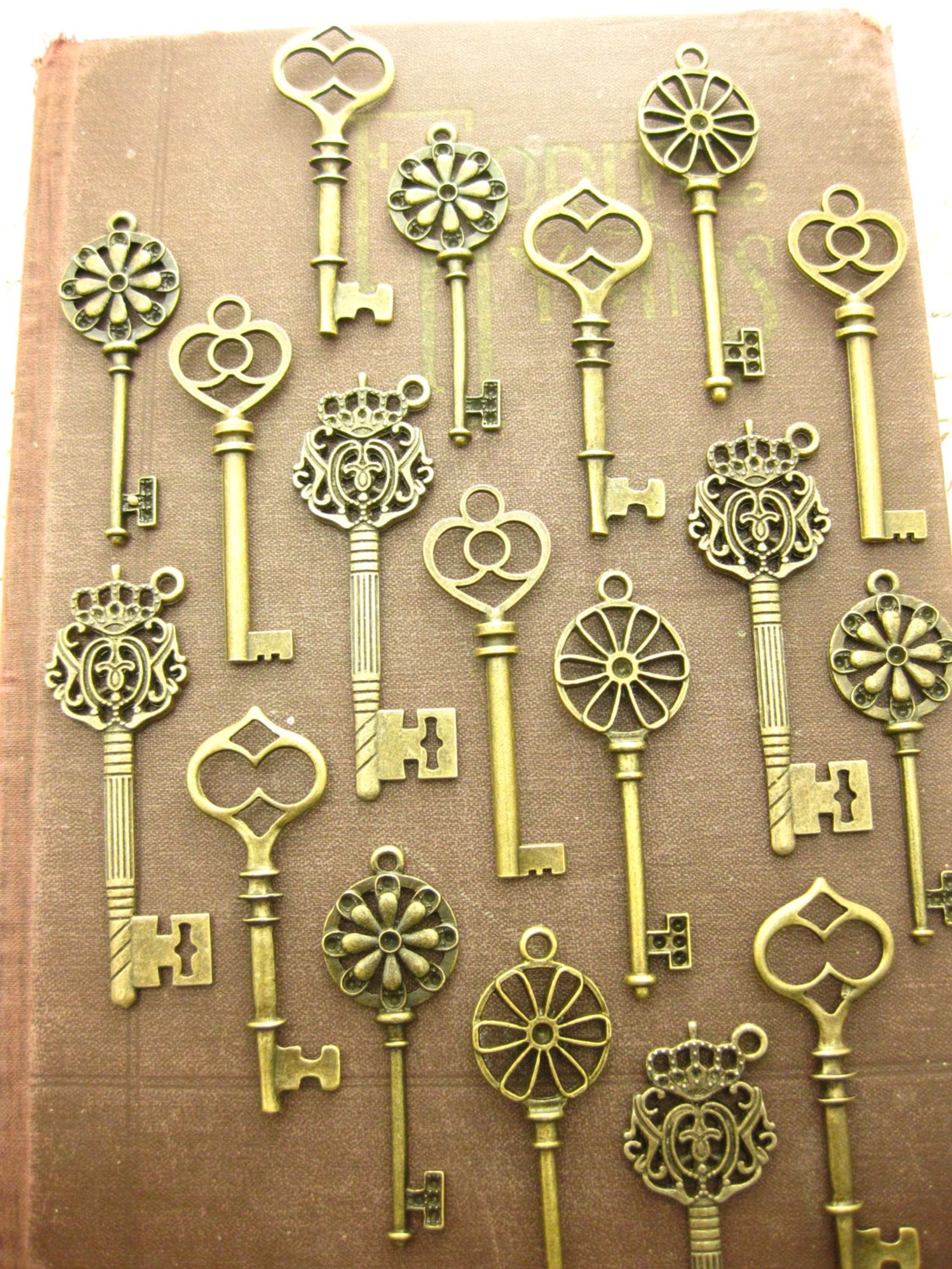 30 Large Skeleton Key Collection Antiqued Bronze Vintage Style - Etsy ...