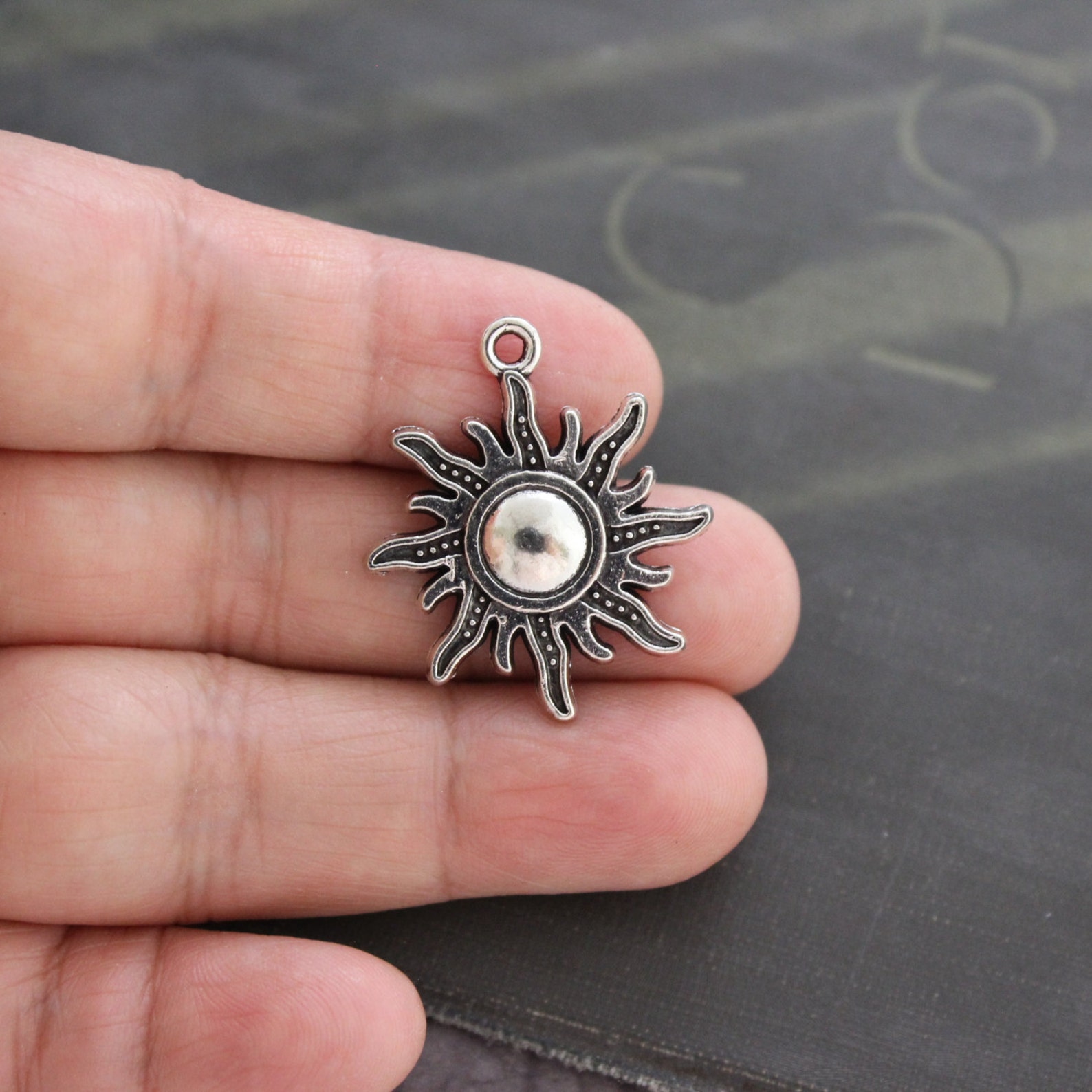 10PCS 26x24mm Antique Silver Sun Charm Sun Pendant | Etsy
