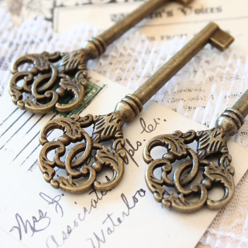 Extra Large Skeleton Key Giant 3.5'' Double Sided - Etsy