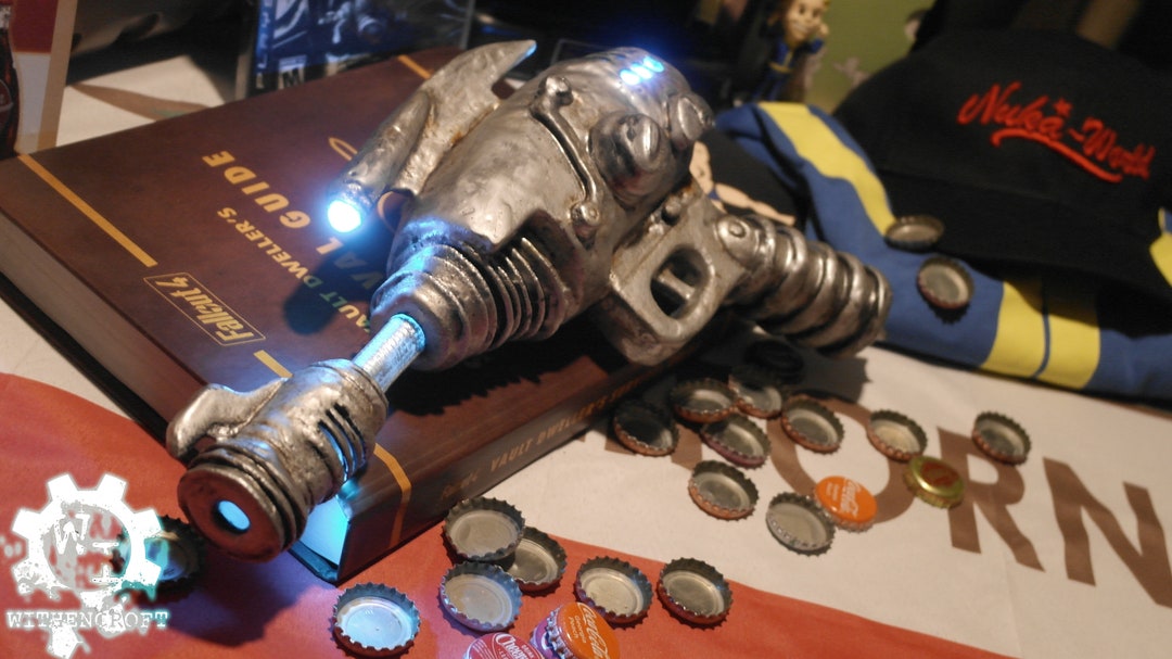 Fallout Inspired Alien Blaster Prop Replica Lights up With Pulsing ...